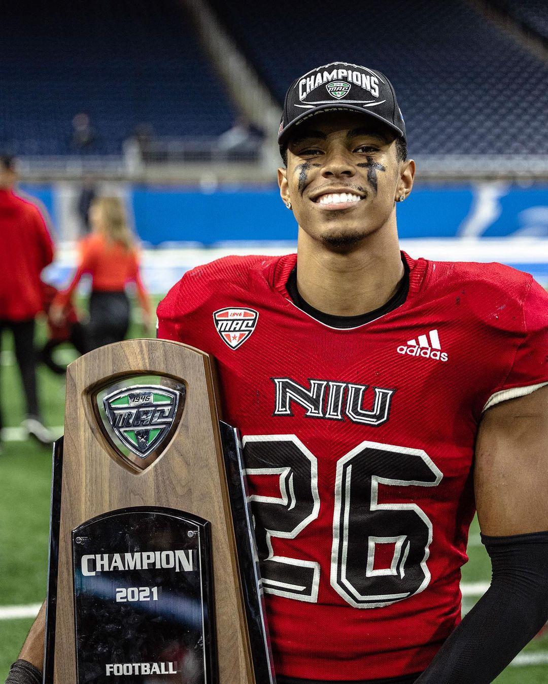 Jaden Dolphin | Northern Illinois University | Postgame Player Portal