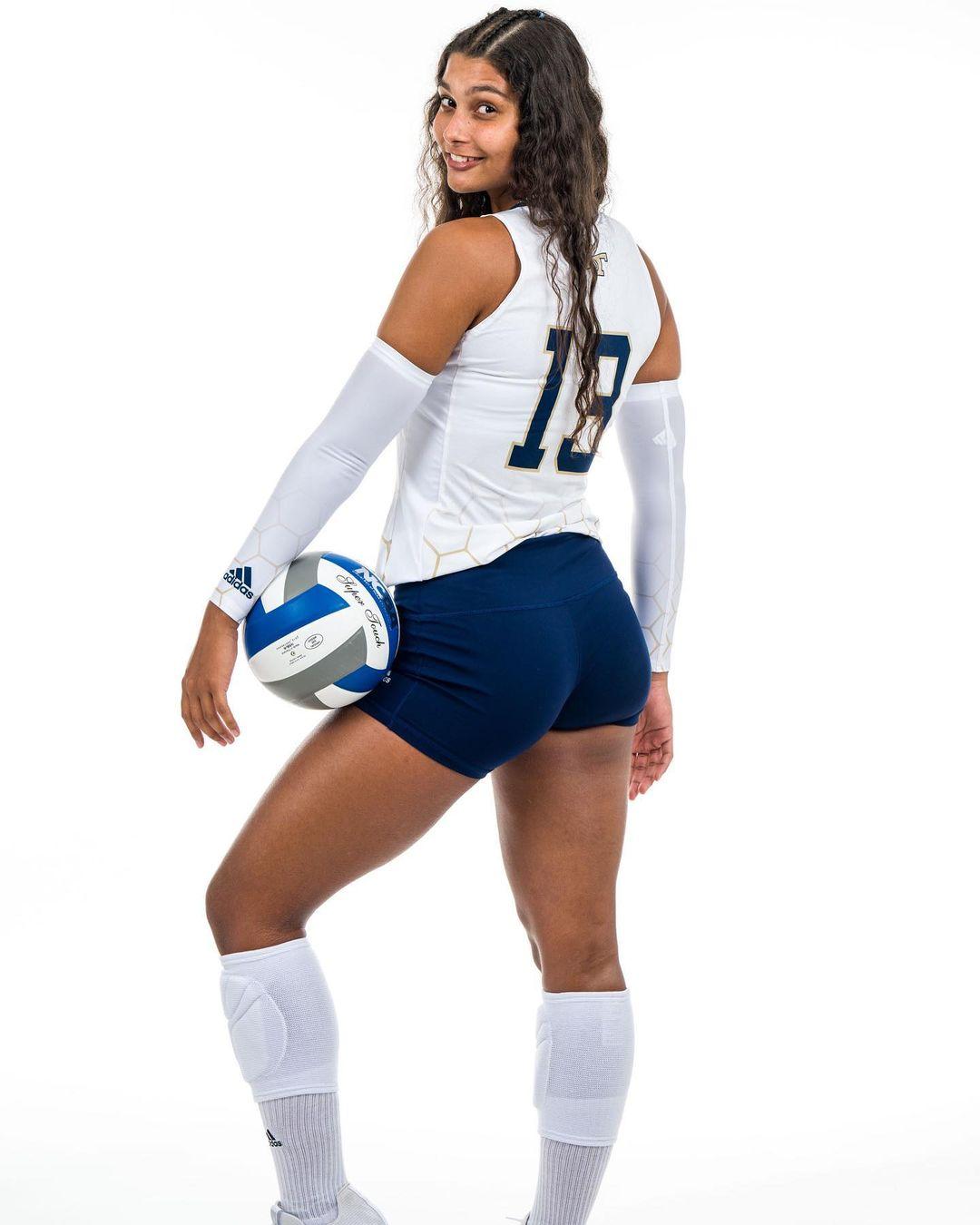 Heloise Soares | Georgia Tech | Postgame Player Portal